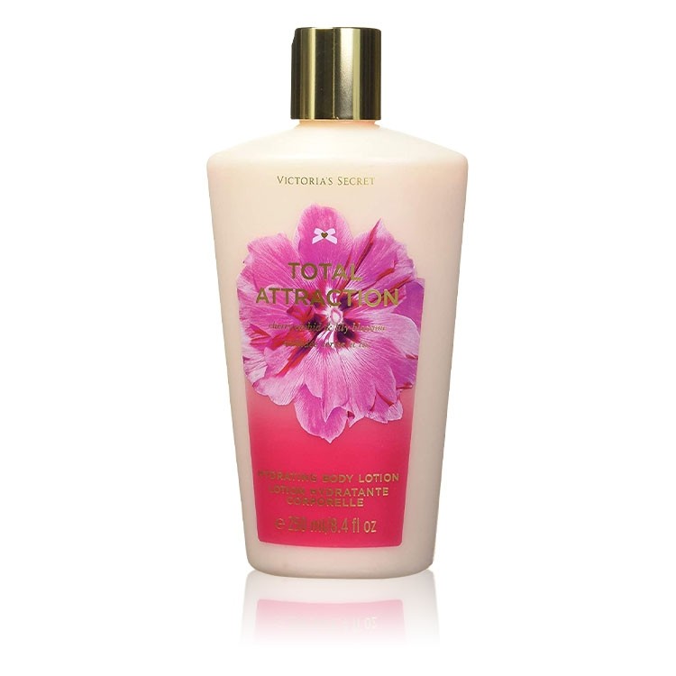 Victoria's Secret Total Attraction Body Lotion - 250 ml